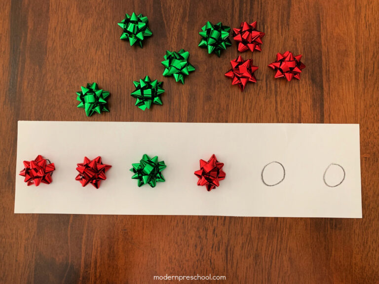 Christmas Bow Patterns for Preschoolers